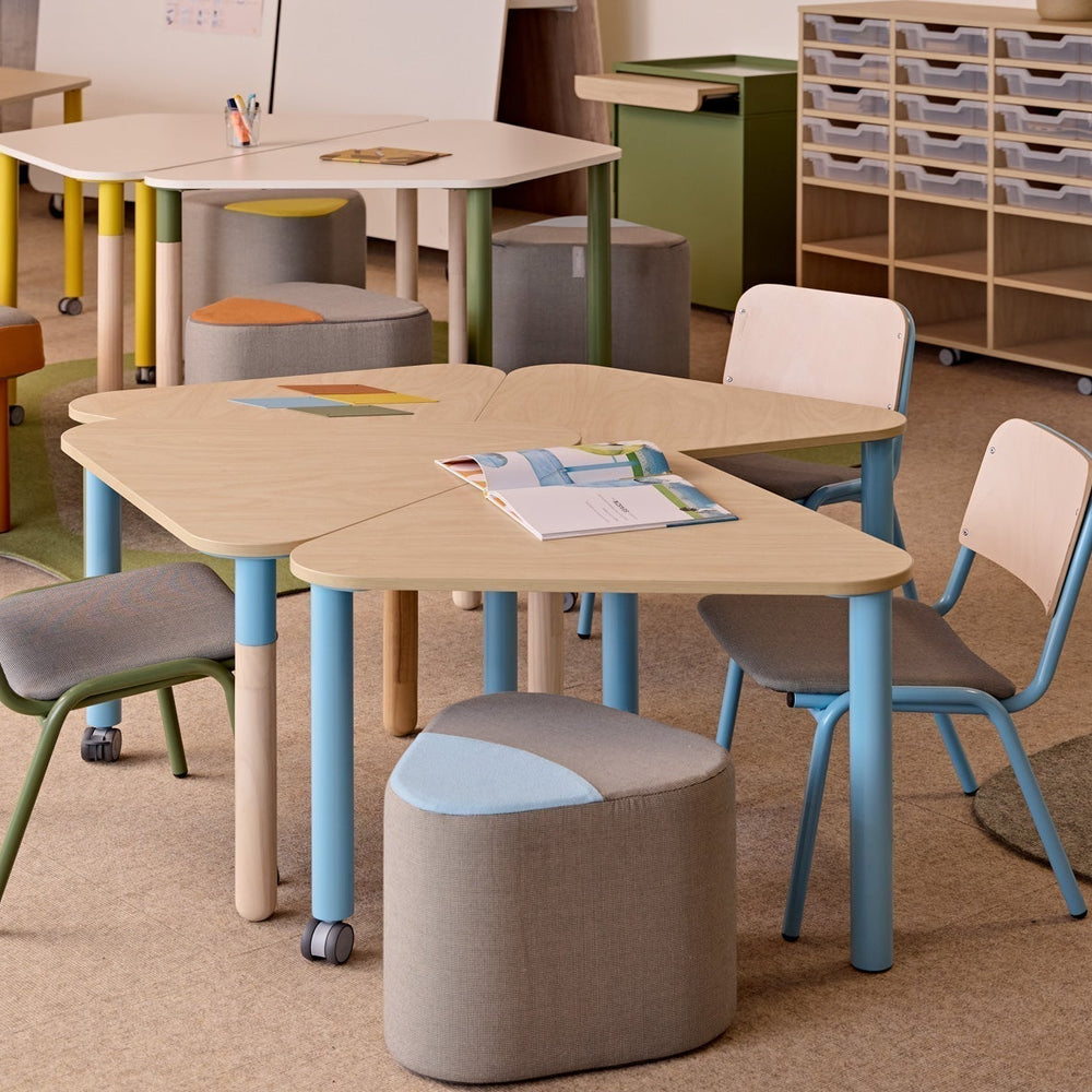 Koskela Gallery Presents: Minyma Kutjara - Two Women