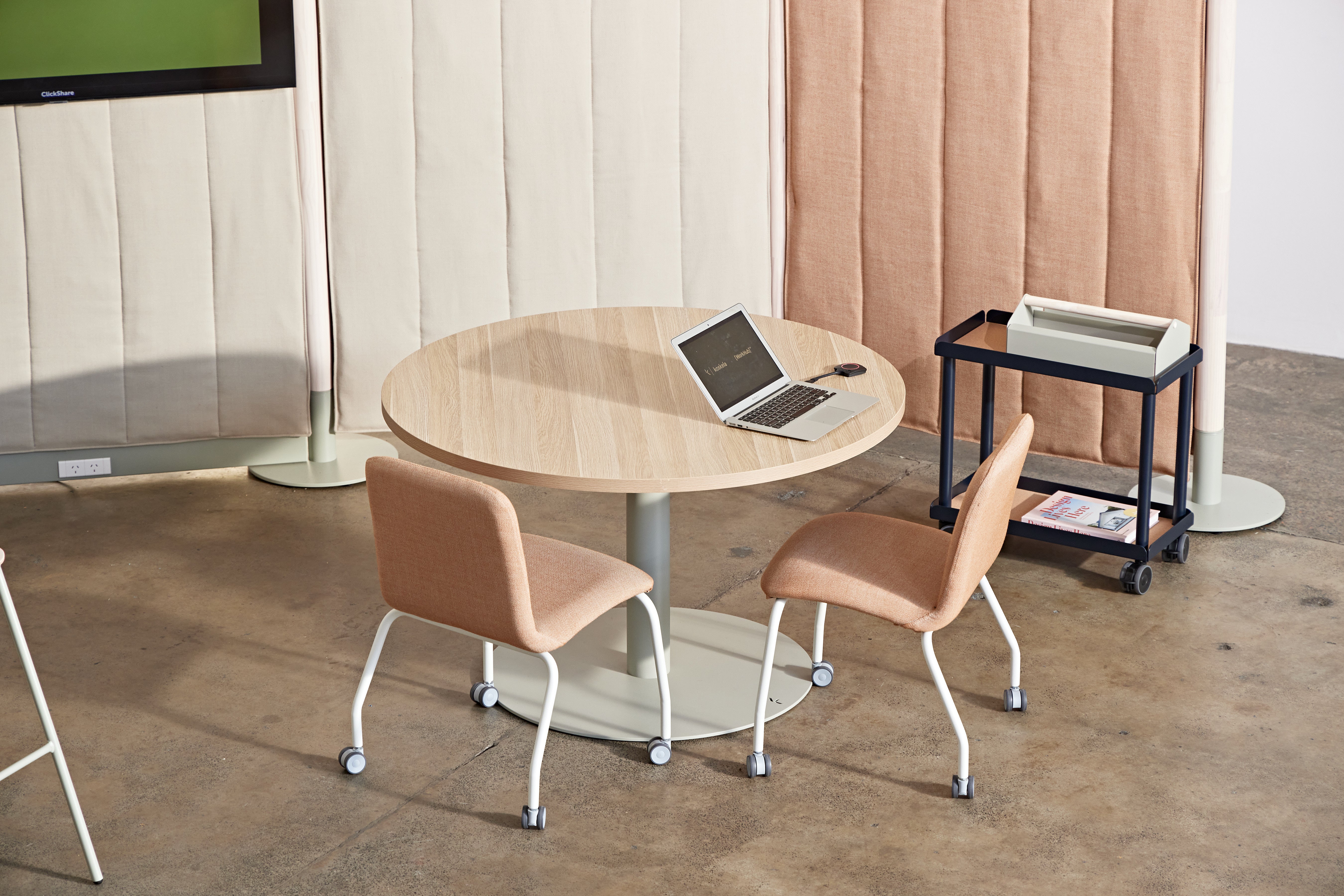 Work Side Table – Koskela