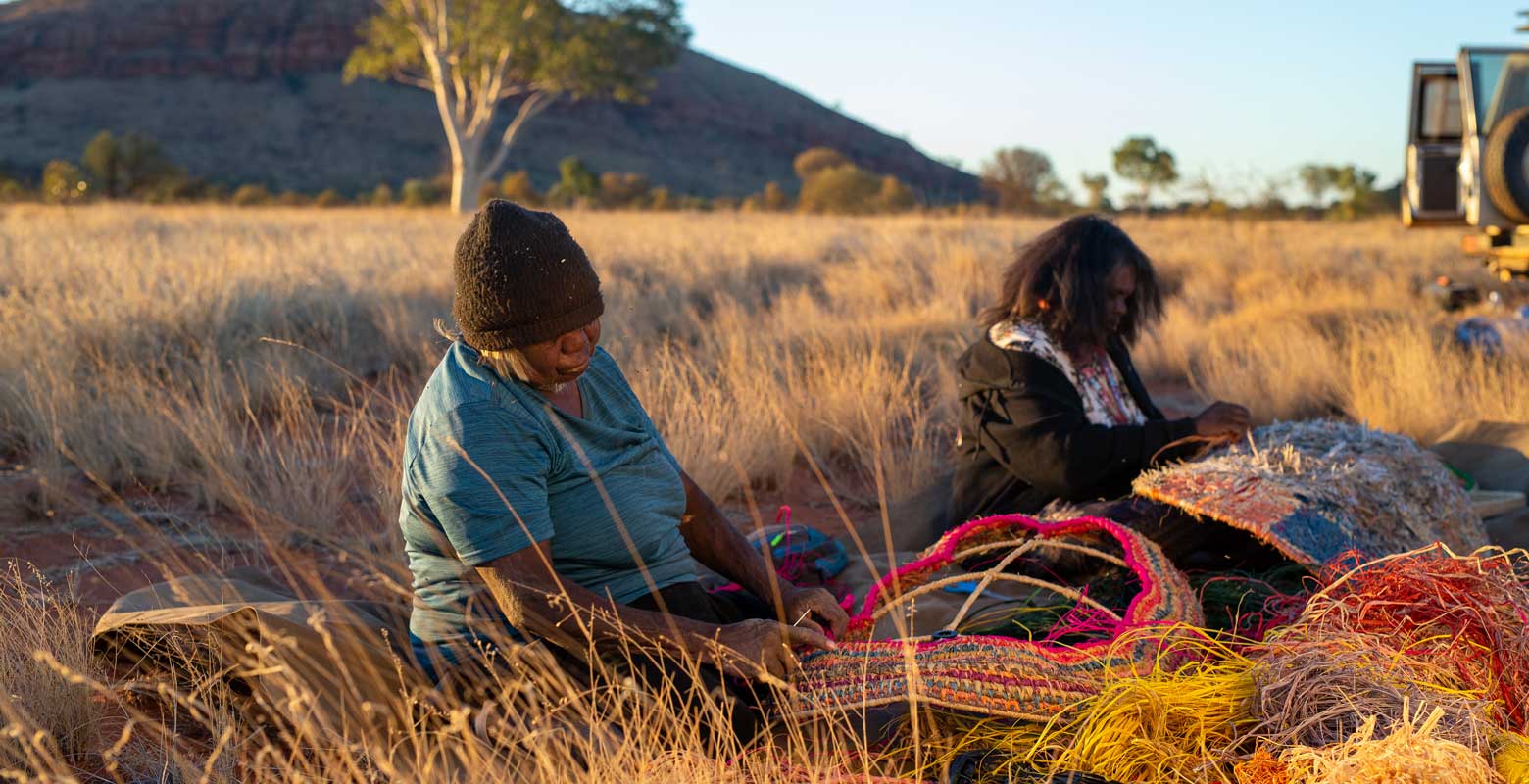 Tjanpi Desert Weavers – Koskela